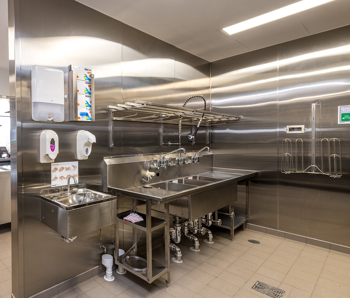 Restaurant Stainless Steel Wall Cladding Metal Wall Cladding WS7